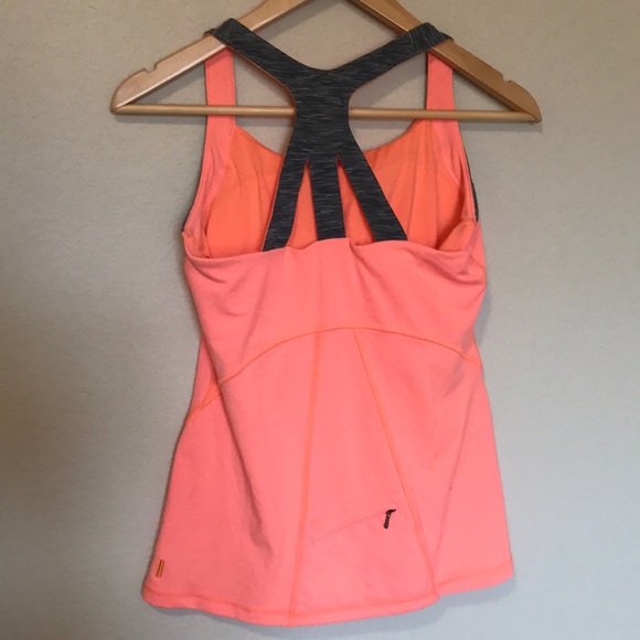 Lucy | Tops | Lucy Padded Workout Tank | Poshmark